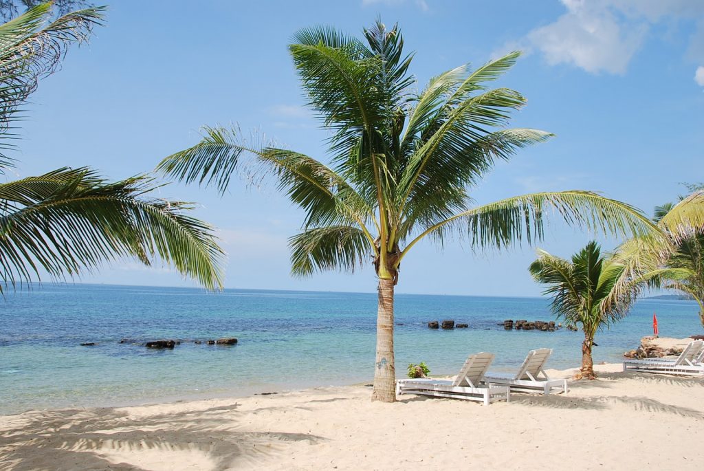 Ong Lang Beach - Vietnam Discovery Travel