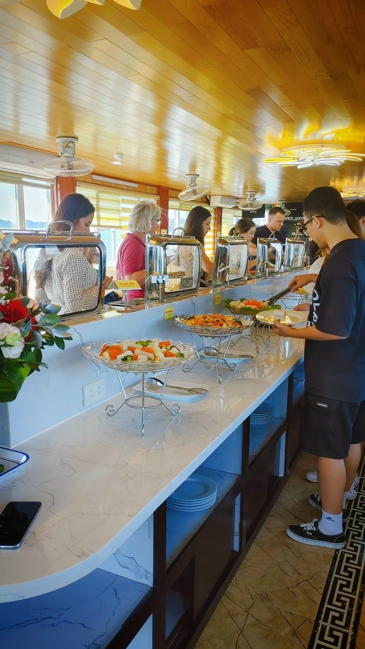 Spectacular Halong Bay With Arcady Cruise - Vietnam Discovery Travel